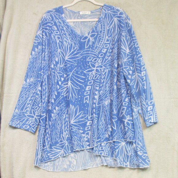 Jess & Jane | Tops | Nwot Jess Jane Harmony Crepe Mesh Criss Cross Hem ...